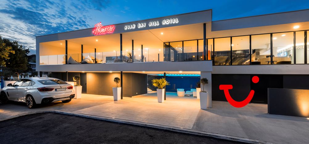 Pharos Hvar Bayhill (hotel) - Hvar - Kroatië