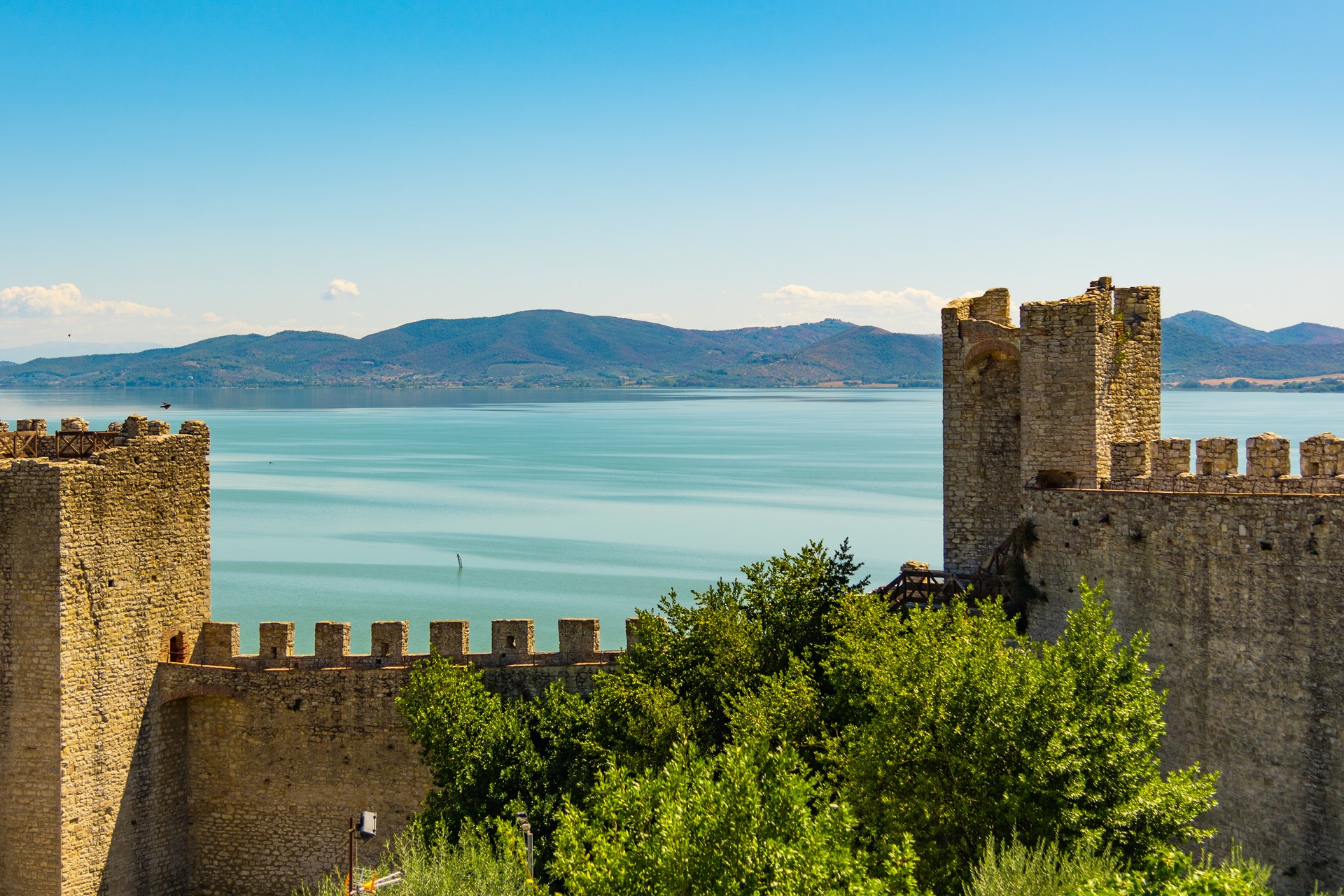 Last minute Passignano sul Trasimeno - Goedkoop bij TUI | TUI