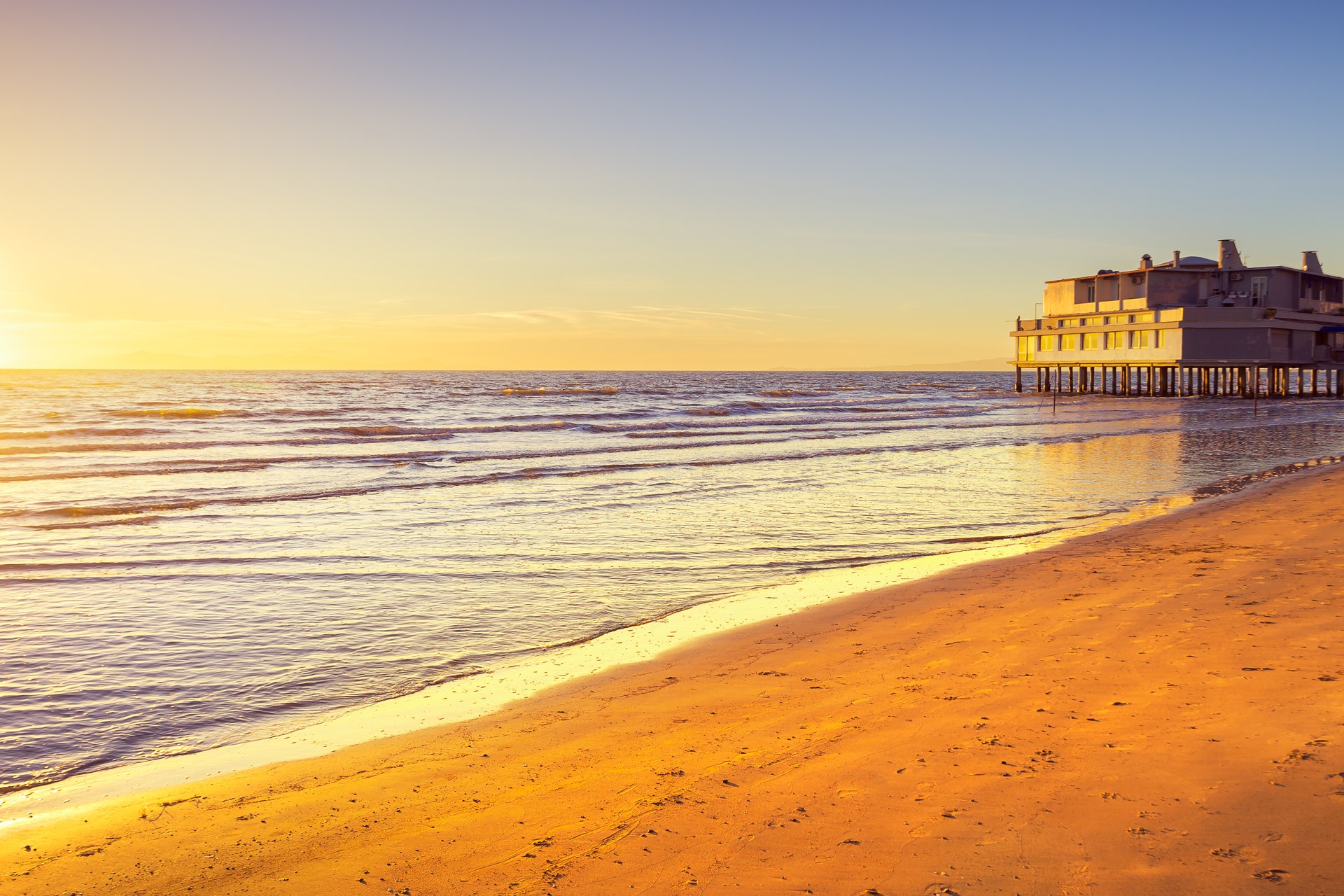 Vakantie Follonica 2020 - Goedkoop naar Follonica | TUI