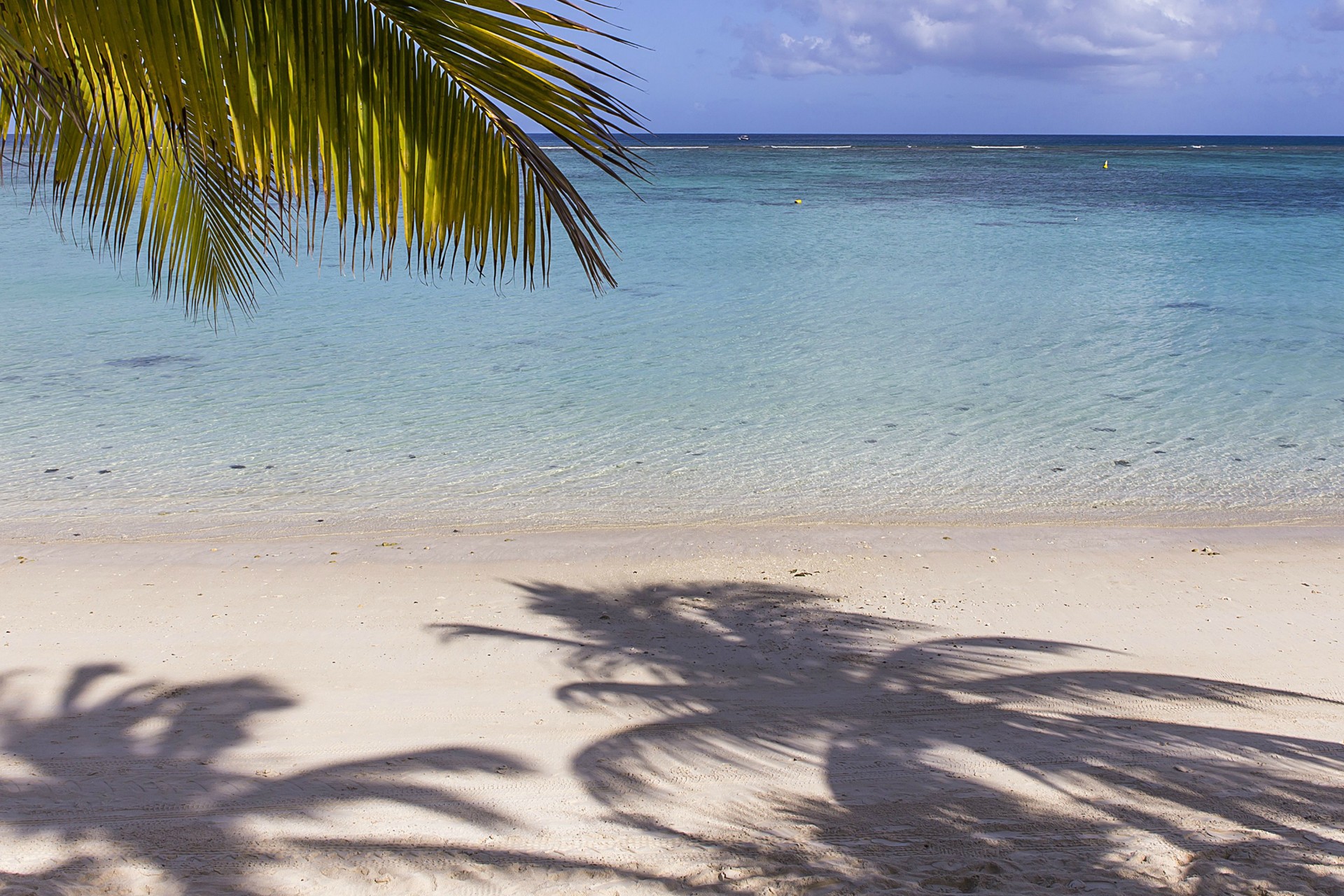 Vakantie Trou d'Eau Douce - Luxe hotels direct aan het strand! | TUI